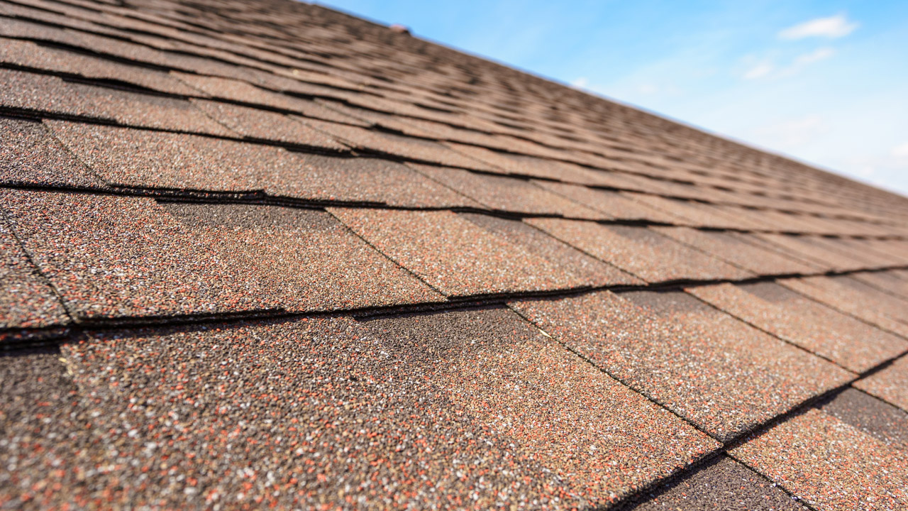 The Difference Between 20 Year & 30 Year Shingles